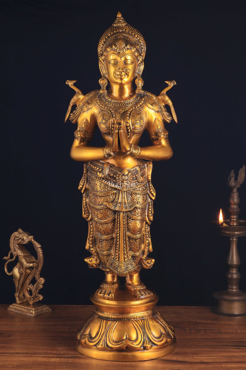 Brass Large Welcome Namaste Lady Statue – 30.5 Inch – Budhshiv.com