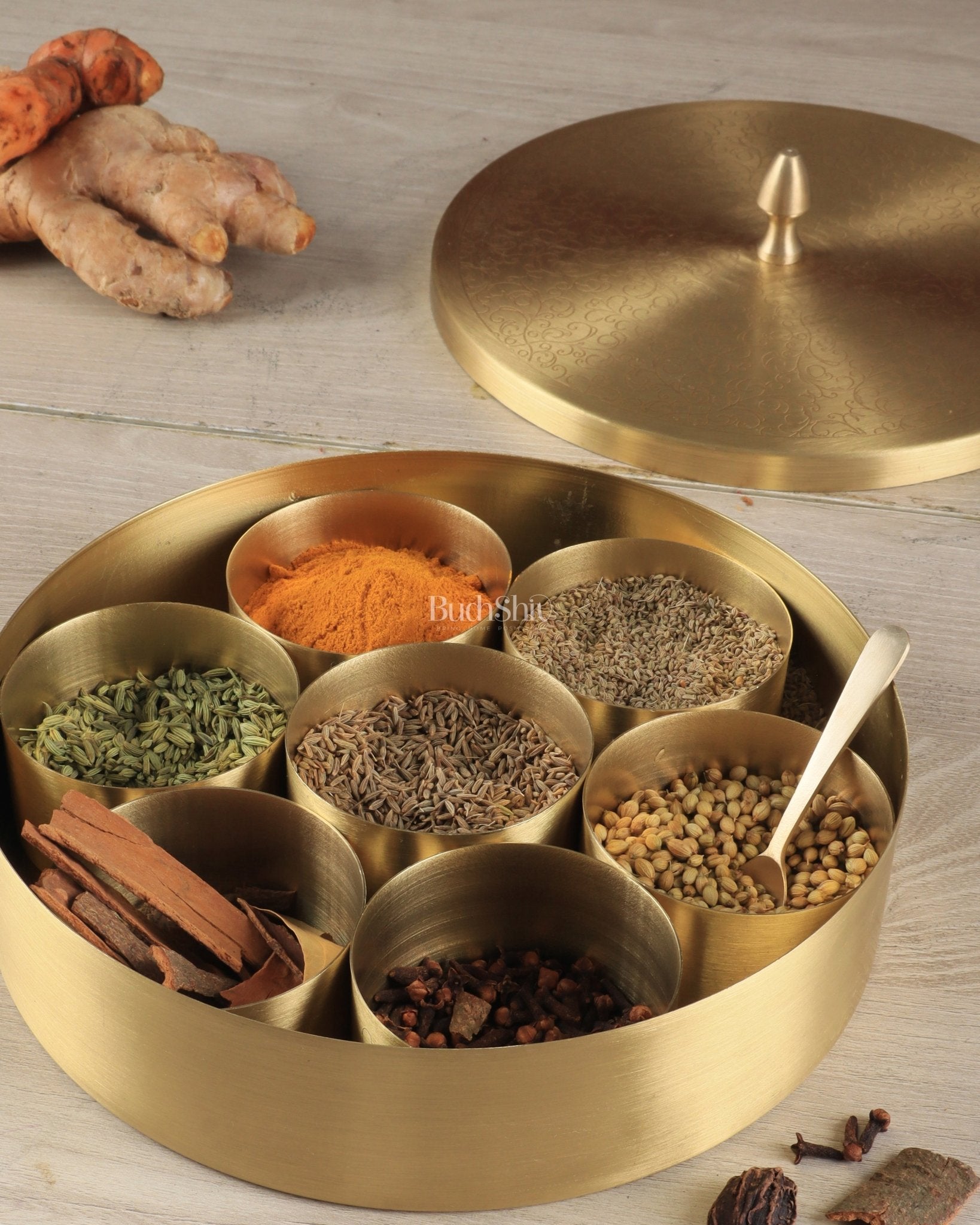 Brass Masala Box Daani – Round Spice Container, 2.5"x6"x6" – Budhshiv.com