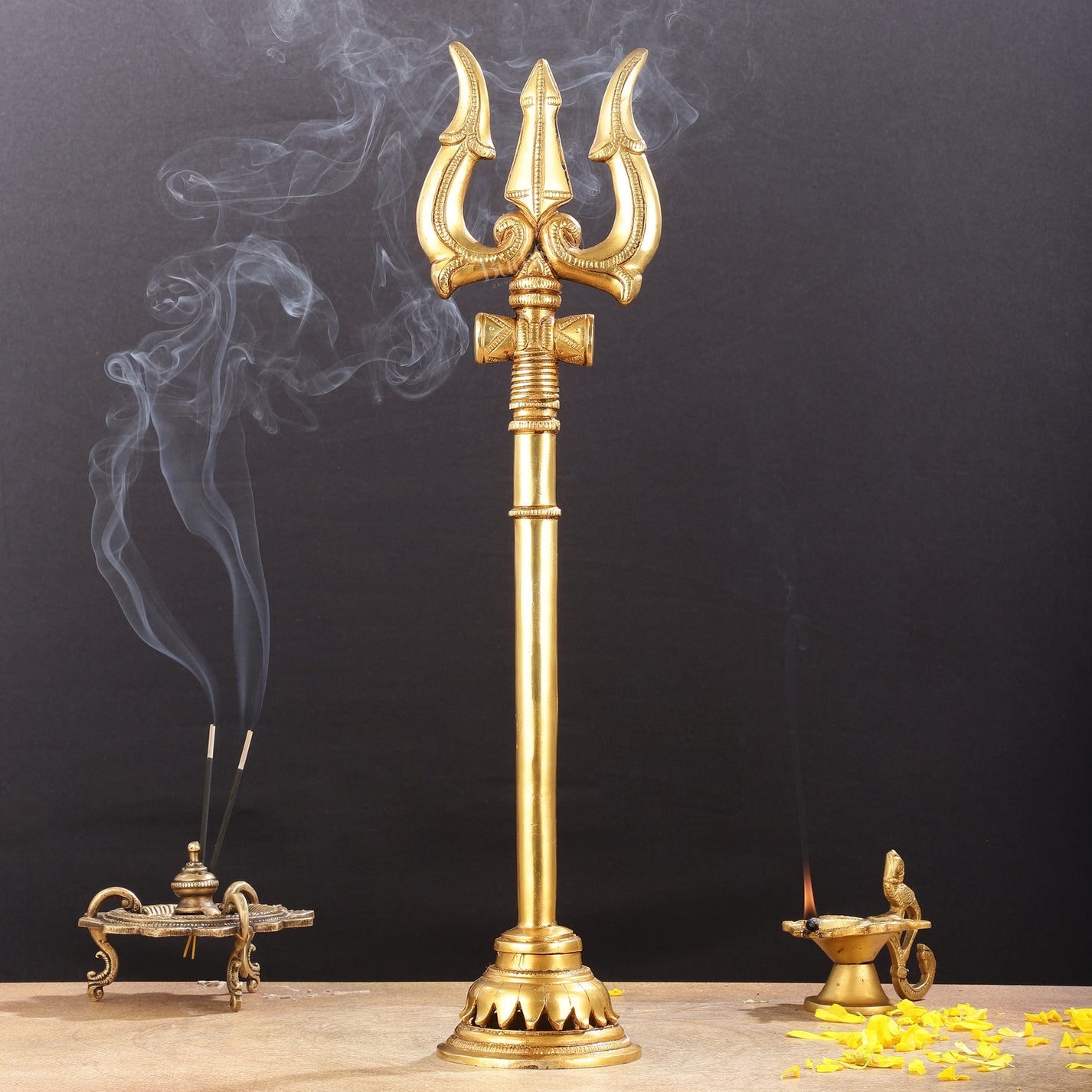Buy Brass Superfine Lord Shiva Trishul - 19 Inch Statue - Budhshiv.com