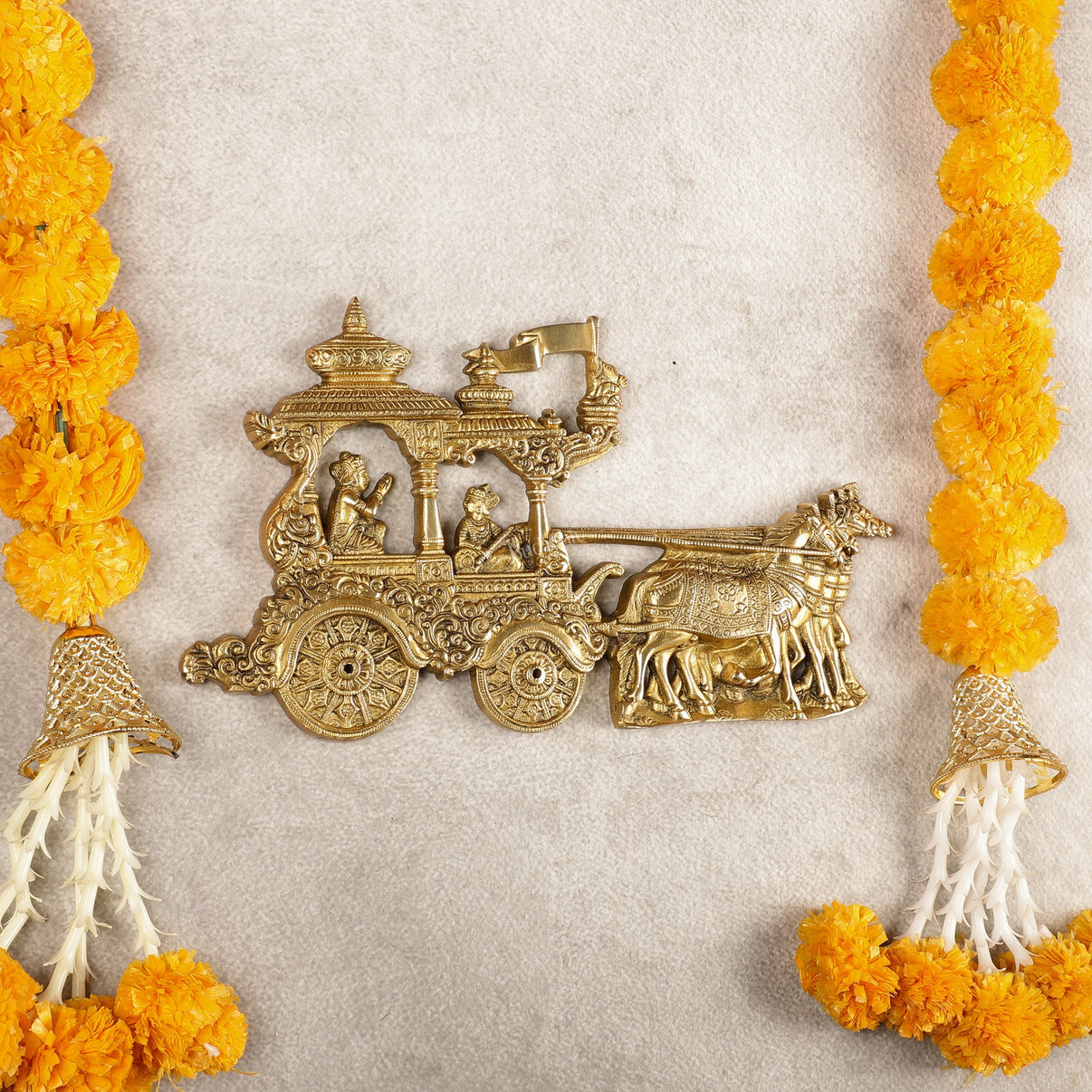 Buy Divine Pure Brass Gita Updesh Arjuna Rath with Lord Krishna Wall ...
