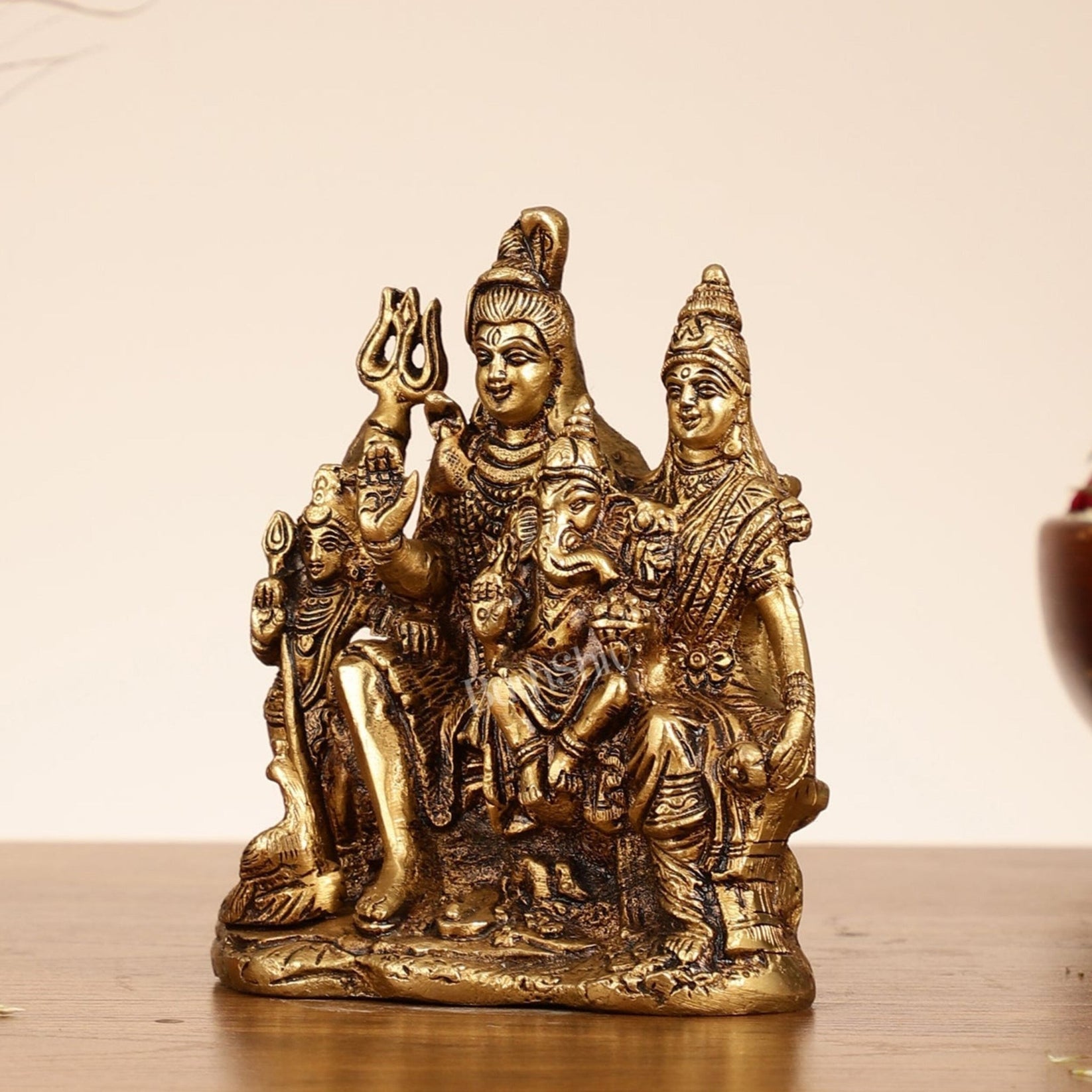 Buy Handcrafted Brass Lord Shiva Parivaar Idol 6" - Budhshiv.com