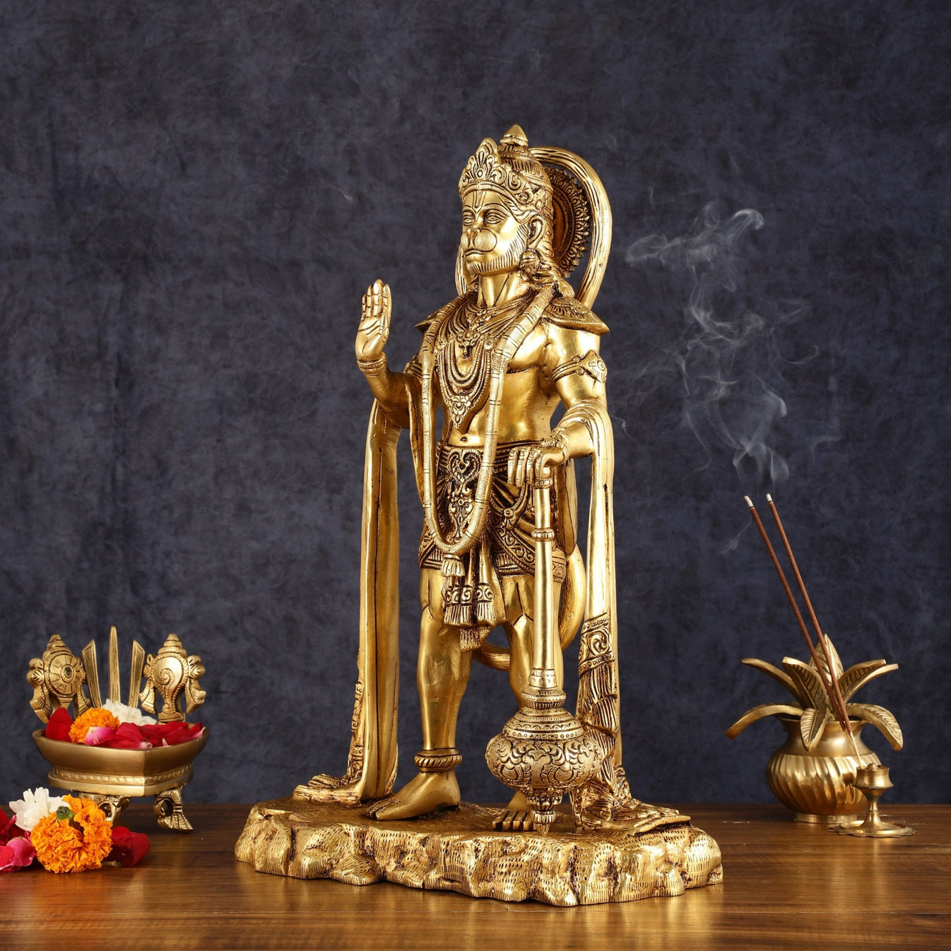 Buy Pure Brass Standing Hanuman Statue - 18" – Budhshiv.com