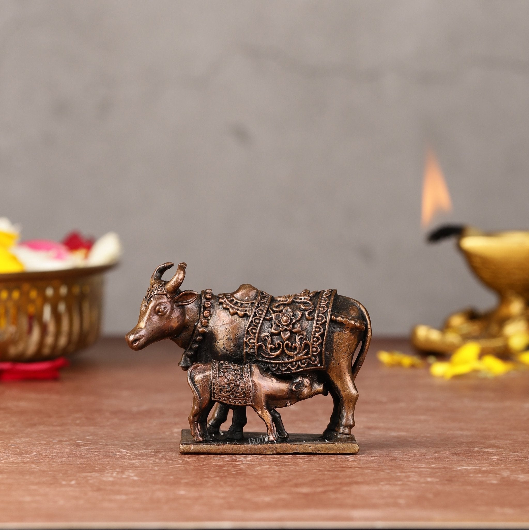 Pure Copper kamdhenu cow Gomatha Vigaraha - with Calf Idol, 2 ...