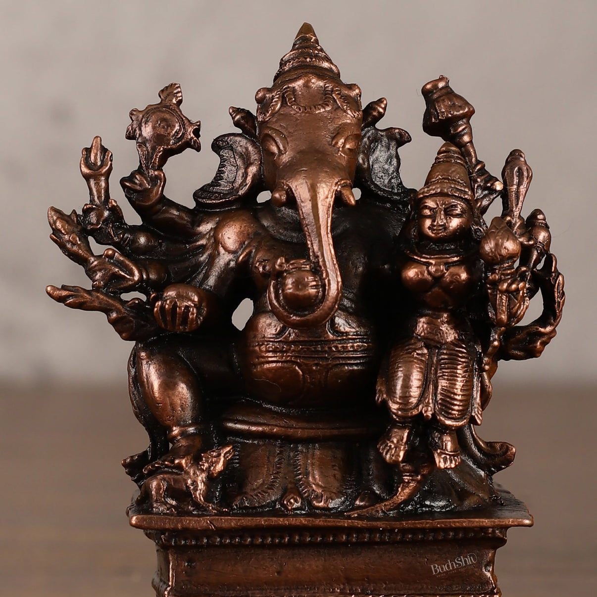 Buy Pure copper Maha Ganapati Seated with Riddhi Idol - 3.5 – Budhshiv.com