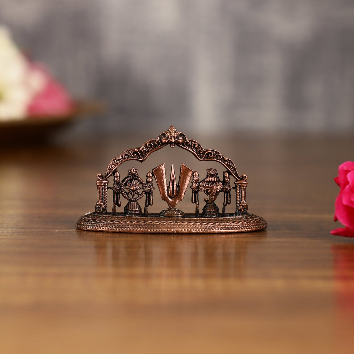Pure Copper Shankh Chakra Tilak Symbol of Vaishnavas – Budhshiv.com